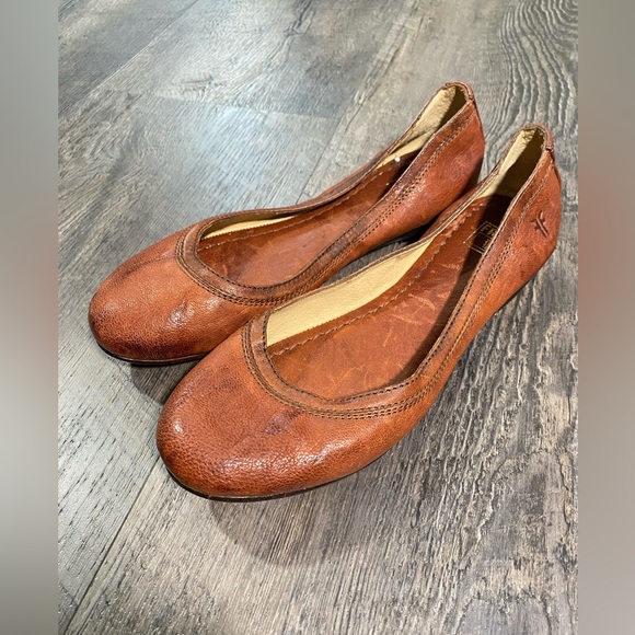 Frye | Shoes | Frye Leather Flats | Poshmark